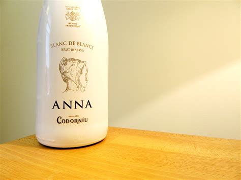 Codorníu Anna Blanc De Blancs Brut Reserva Cava A Chardonnay Dominated Cava Wine Casual