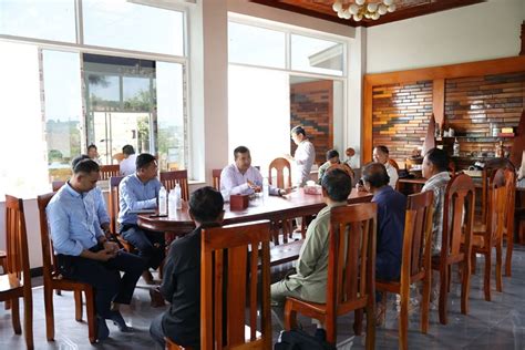 ឯកឧត្តមបណ្ឌិត កៅ ថាច