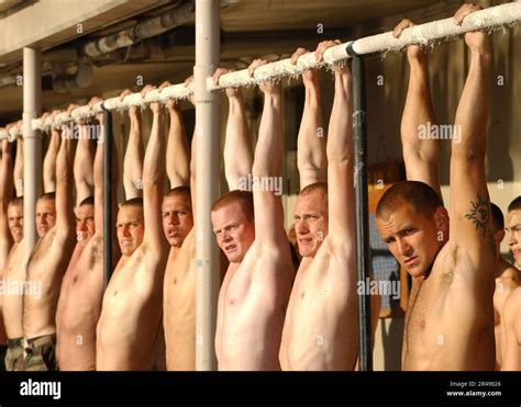 Us Navy Sailors Assigned To Basic Underwater Demolition Seal Bud S