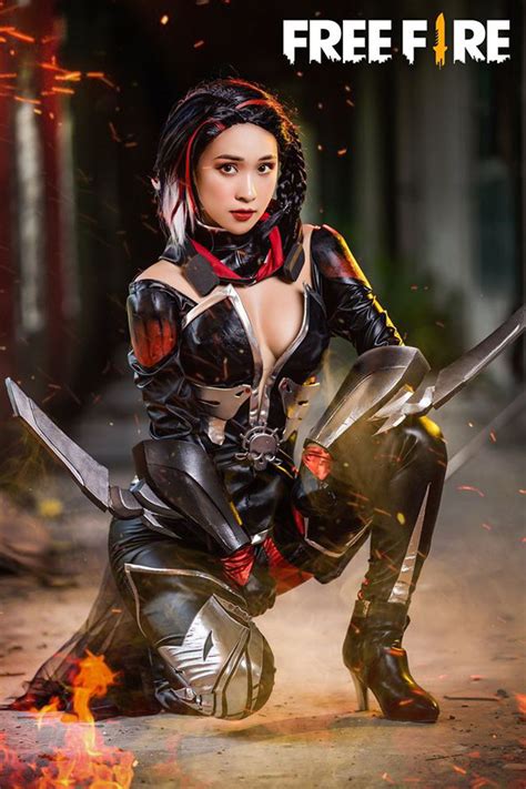 Free Fire Tung Bộ ảnh Cosplay đậm Chất điện ảnh Nhưng đường Cong Gợi