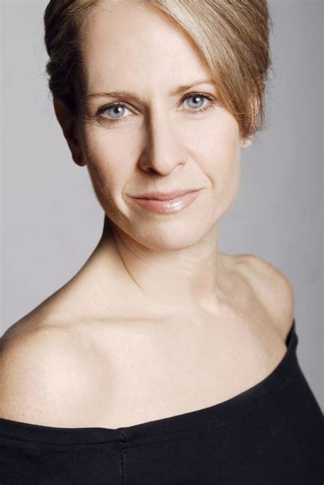 Susannah Mars Creativeprolist