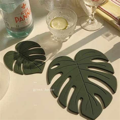 만화 토끼 모양 둥근 컵 받침 실리콘 절연 패드 탁상 머그잔 받침 주방 액세서리 탁상 장식