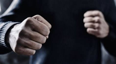 На Ярмолинеччині засуджено юнака який до смерті побив односельця за телефон XМ ІНСАЙД