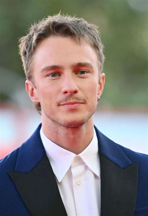 Drew Starkey Hot Actors Hottest Guy Ever Actors