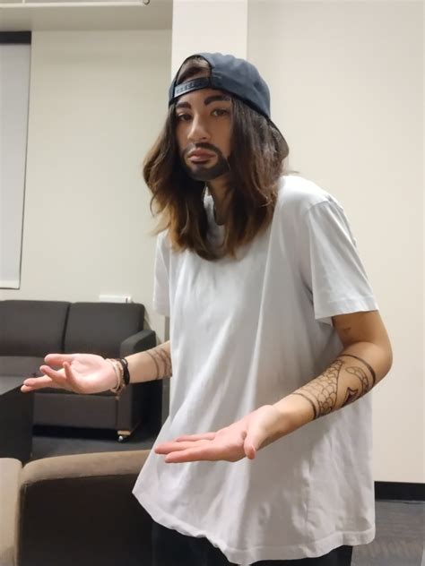 i m charlie i m not actually charlie r cr1tikal