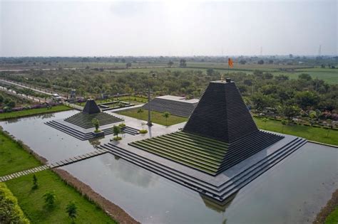 Stepped Temple In Andhra Pradesh By Sameep Padora And Associates Is A
