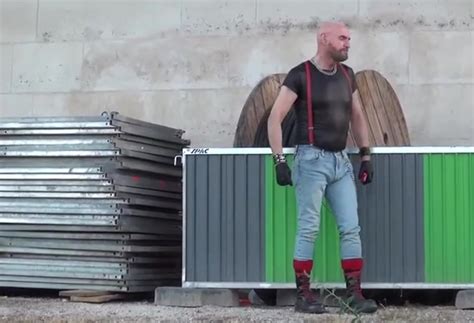 LOITER RÔDAILLER ThisVid com