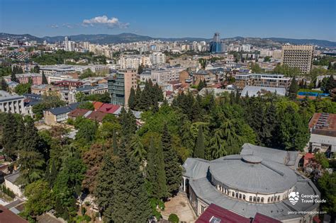 ილიას ბაღი Georgian Travel Guide