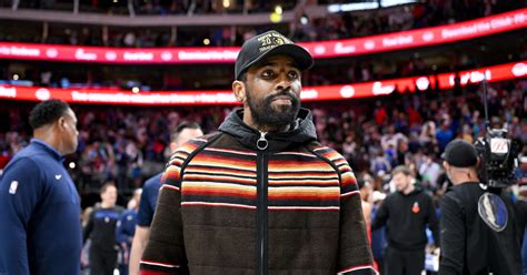 Kyrie Irving Sends A Message To The Fans Amid Wild Free Agency Rumors