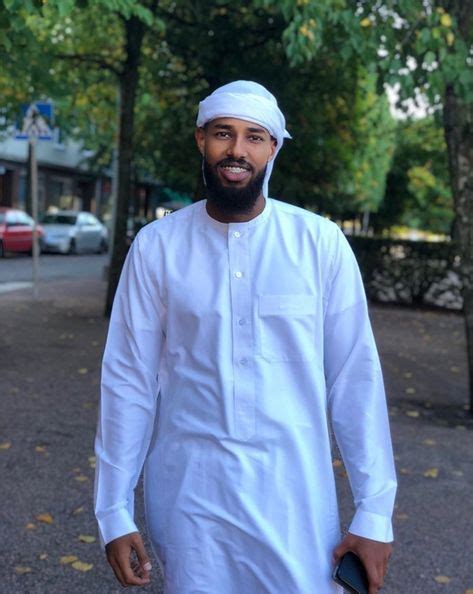 Pin By ﮼بنت،زايد💙 On ﮼الامارات Arab Men Handsome Arab Men Islamic