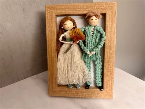 S Personalized Flower Macrame Doll In Frame Macrame Couple Portrait Macrame Doll Wall