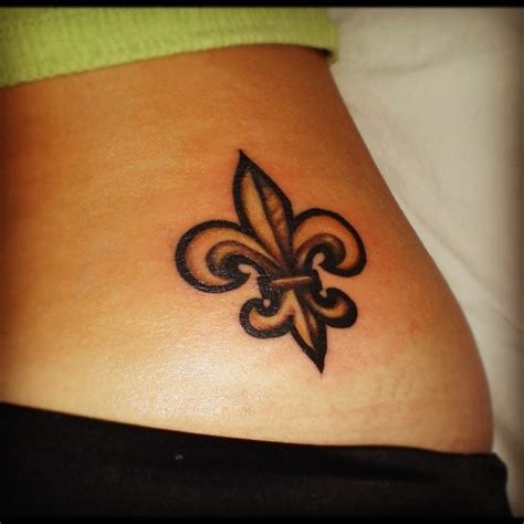 Fleur De Lis Tattoo Tattoos For Women Fluer De Lis Tattoo