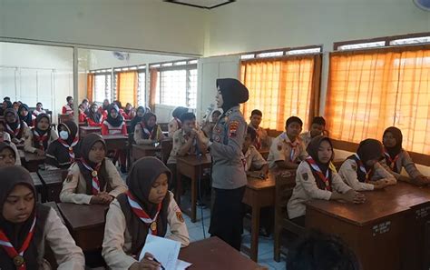 Cegah Paham Radikal Di Kalangan Pelajar Polres Sukoharjo Gelar Penyuluhan Di Sekolah Radar Solo
