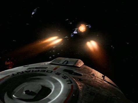 38 Uss Sao Paulodefiant Star Trek Series Star Trek Ships Star