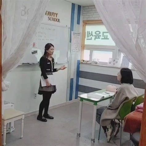 모발의 구조 피부의 구조 속눈썹연장의 기초이론과 속눈썹의 탈각에 대한 원인과 해결방안 제가 만든 프리젠테이션 모든 스킬을 갈켜