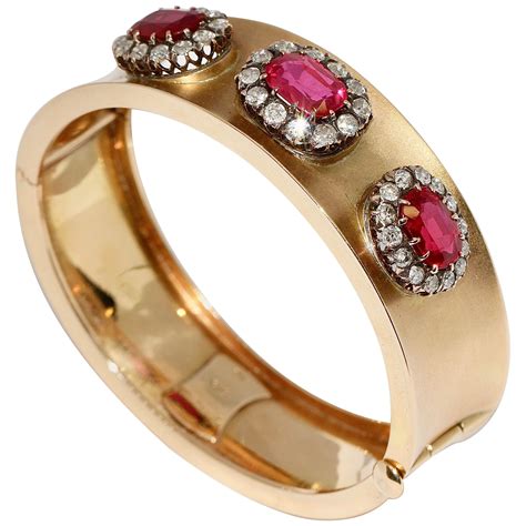 Antique Ladies Bangle With Precious Opal And Diamonds 14 Karat Rose