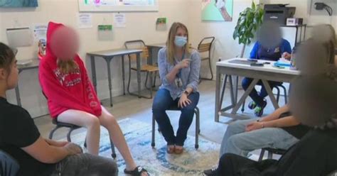 Teen Girls Mental Health Worsened Amid Pandemic Study Finds Cbs News