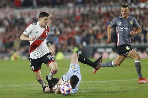 A Qué Hora Juega River Plate Vs Estudiantes Por La Supercopa