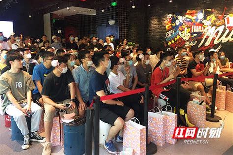 见证二次元的力量 百万粉丝a站up主空降长沙acer