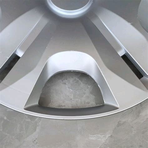 Dop Velg Roda Mobil Wheeldop Ring 14 Bekas Pakai Lazada Indonesia