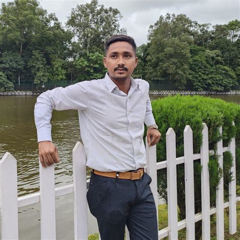 Md Wasim Akrum