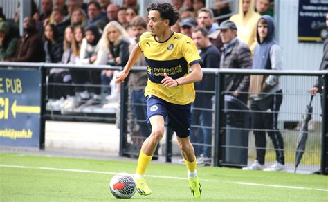 Football N3 Le Pau Fc B Peut Regarder Devant La République Des
