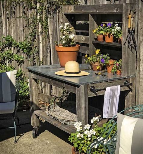 20 Best Potting Stations For Your Patio Or Garden Candie Anderson