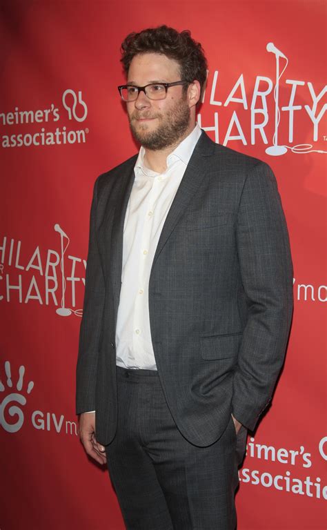 Top 10 Definitive Dad Bods In Hollywood