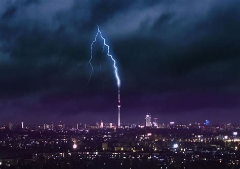 Der Deutscher Wetterdienst Warnt Vor Unwettern In Berlin Wie Heftig
