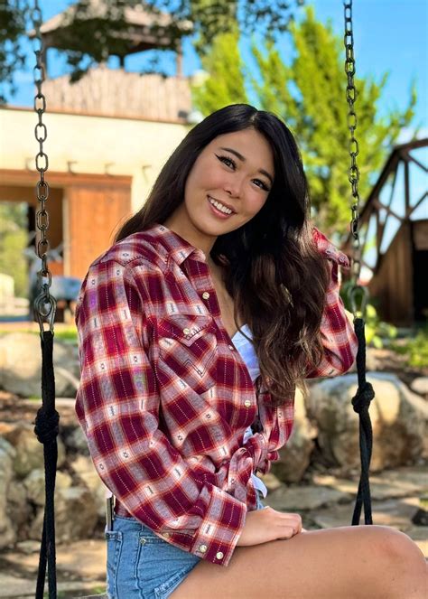 Emily Zhang Rgorgeoussexywomen