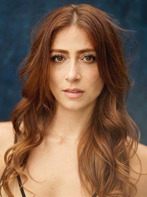 La Primera Vez Elenco Y Personajes De La Serie Colombiana