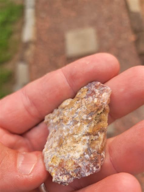 Only Broken Point I Have Found With Inclusions Rarrowheads