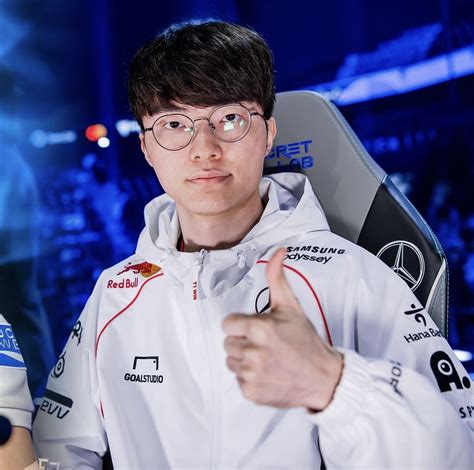 T1 실시간 월즈에 출몰한 롤 리그 오브 레전드 에펨코리아
