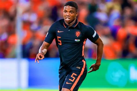 ผีแดงอหังการ 🚨 Breaking แมนเชสเตอร์ ยูไนเต็ด Facebook