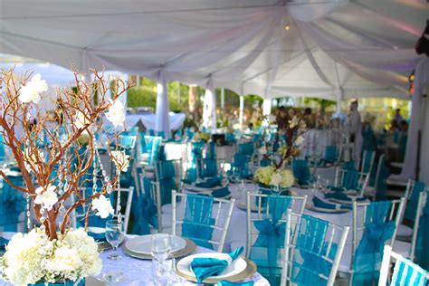 Cómo Decorar Una Boda En Color Turquesa Común Y Silvestre