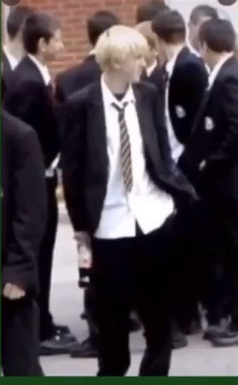 Tom Felton Standing Alone At School🥺 In 2020 Draco Malfoy Harry