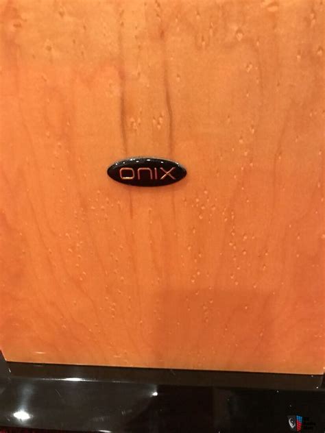 Onix Reference 3 Floor Standing Loudspeakers Av123 Photo 2122854 Uk Audio Mart