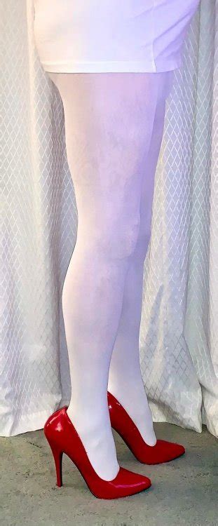 Red And White Colour Combo Stockings Hq Male Wearers Forum Stockings