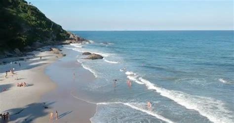 Praia Do Abricó A Praia Naturista Do Rio De Janeiro Te Vejo Pelo Mundo