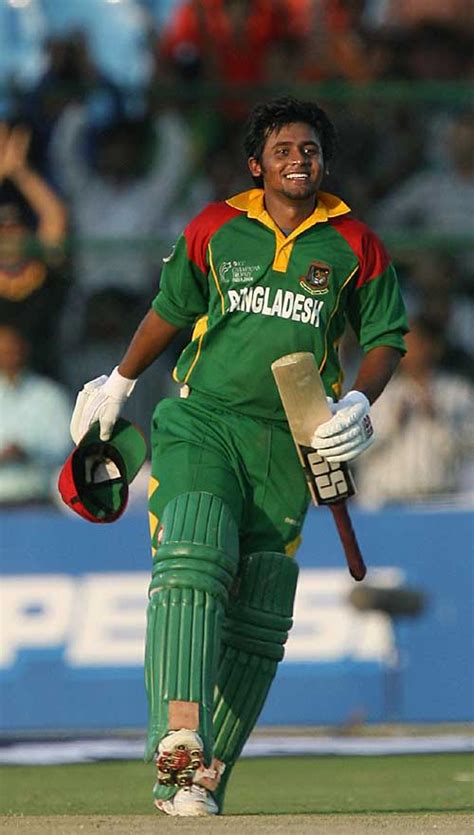 Shahriar Nafees Celebrates His Second Odi Century