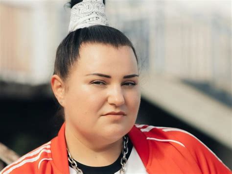 Alyona Alyona показала своїх батьків