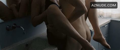 Queen Of Hearts Nude Scenes Aznude