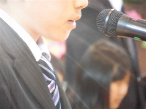 大学入学式 男子のスーツの色や値段とコーディネートに必要な物 ｜ 知恵の焦点