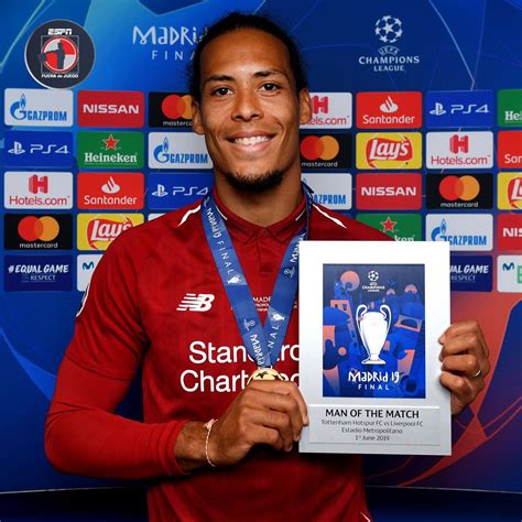 Alfonso 💢 On Twitter Van Dijk At 25 Lisandro At 25