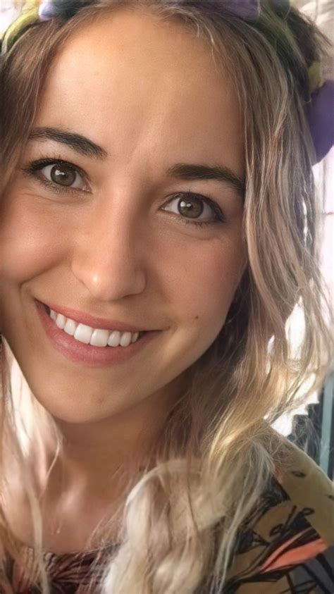 Pin De MuadMouse Em Uusihahmo Cantores Bandas Foto E Video