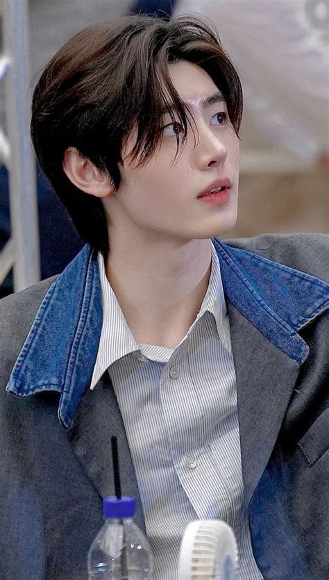 Sunghoon Gambar Pacar Fotografi Teman Aktor