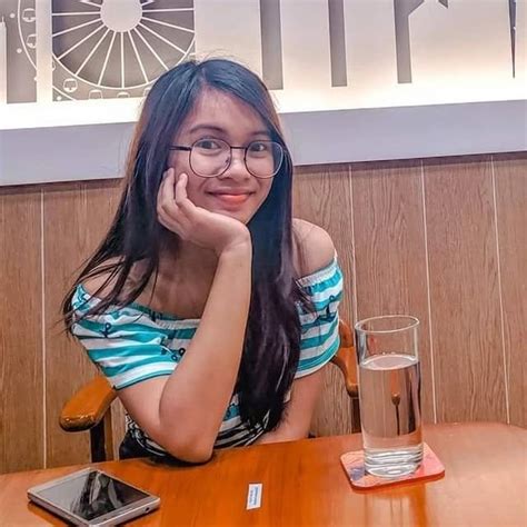 Keyt Keytvaleriebarrera • Threads Say More