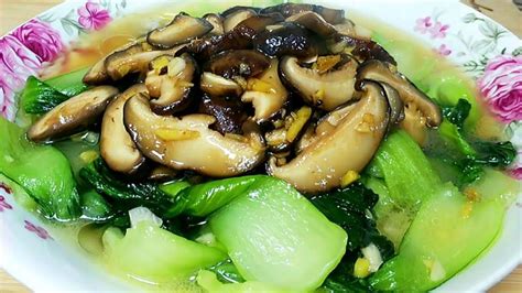 香菇上海青的家常做法只要记住这小技巧翠绿不发黄比肉还香 美食 菜谱 好看视频