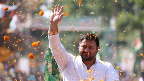 जन विश्वास यात्रा पर निकले तेजस्वी यादव Nda से मुकाबले की तैयारी
