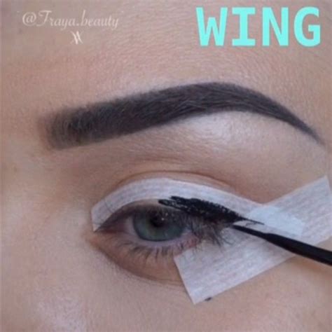 5 techniques pour réaliser un trait d eyeliner à la perfection Les